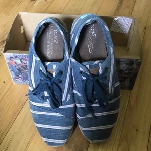 Toms | Shoes | Navy And Pink Striped Toms | Poshmark
